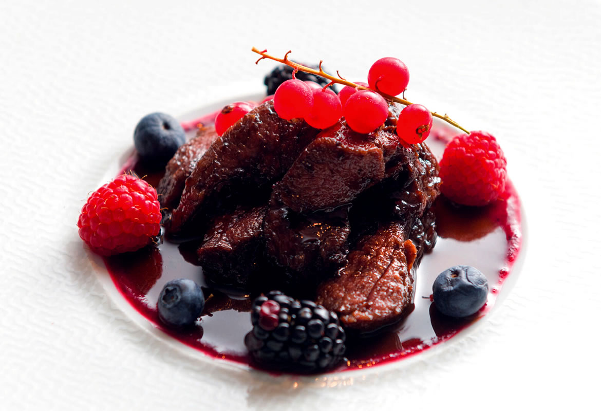 Filetto di cervo ai frutti di bosco e Aceto Balsamico | Acetaia Marchi